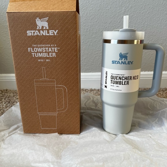 Stanley | Dining | Stanley Quencher H2 Flowstate Tumbler 30 Oz Fog ...